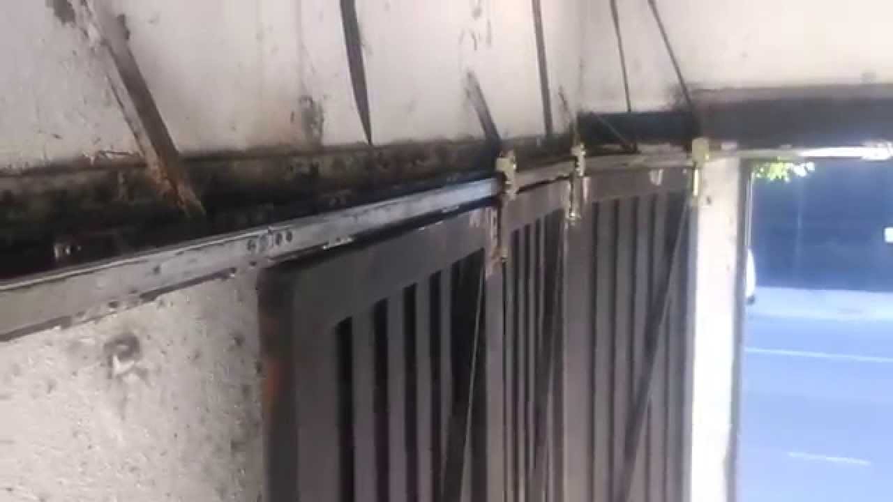Portón Corredizo Curvo - YouTube