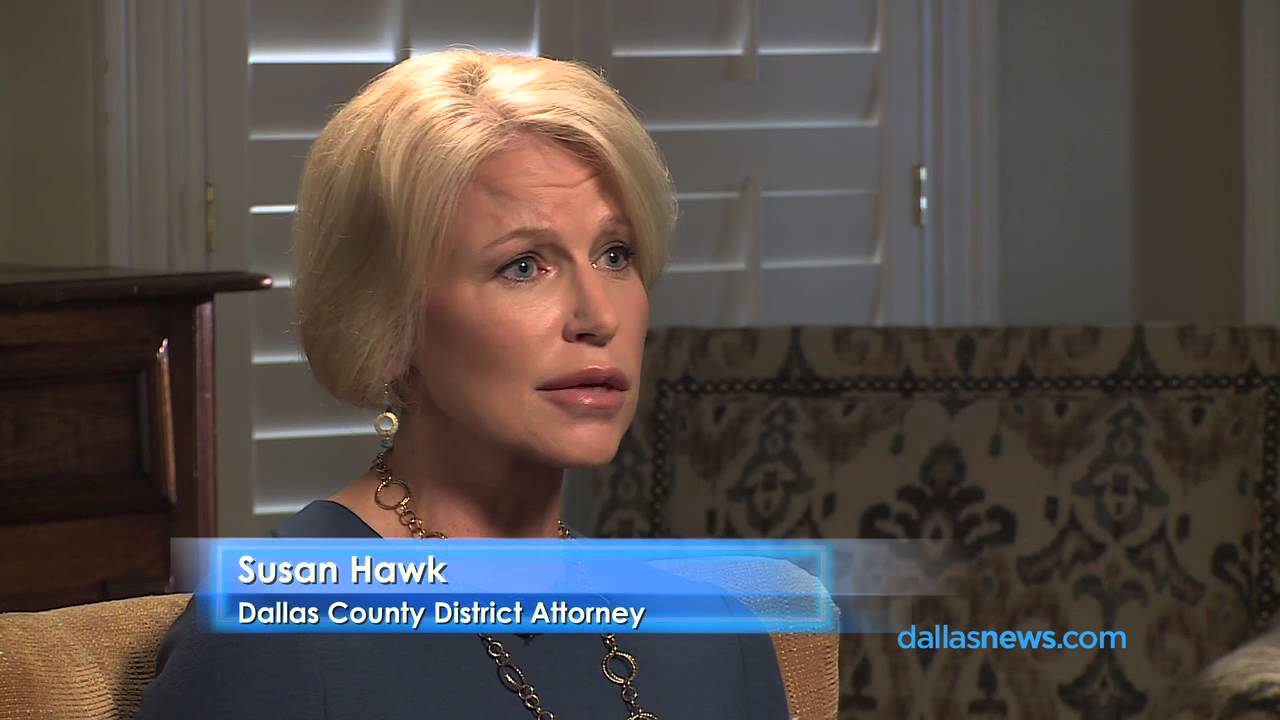 Dallas County DA Susan Hawk talks about her suicidal thoughts - YouTube