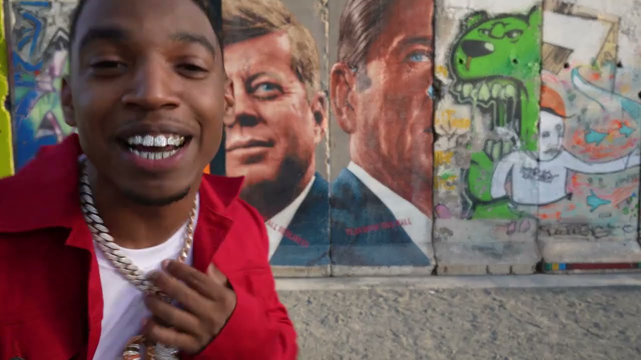 B. LOU - Keep A Glizzy (Official Video) - YouTube