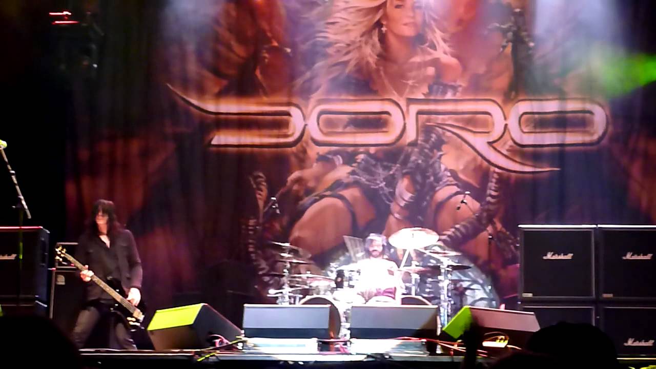 Doro Burning the Witches LIVE @ Skogsröjet 2012 in Sweden - YouTube