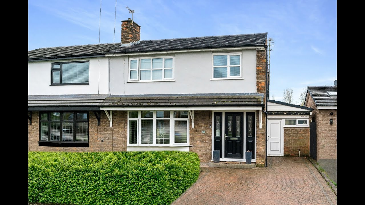 A fantastic family home located in a sought after area of Culcheth ...