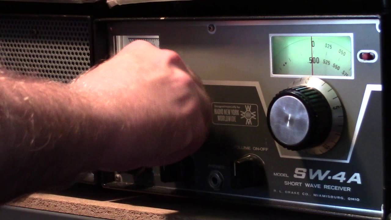 Drake SW-4A Shortwave Receiver (1968) - YouTube
