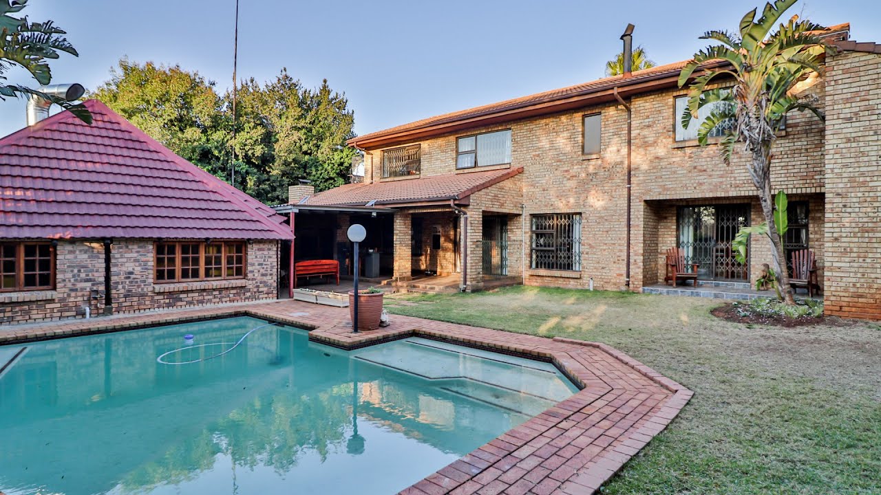 4 bedroom House for For Sale | Florida Hills - YouTube