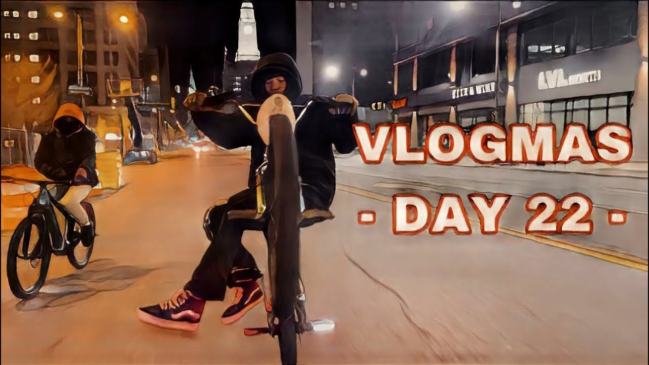 VLOGMAS - DAY 22 - - YouTube