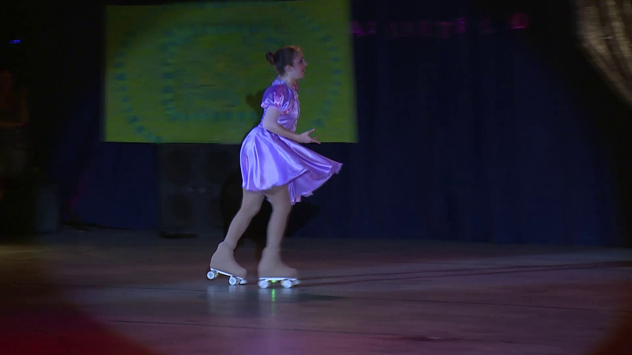 Enredados show de patin artistico 12 de octubre - YouTube