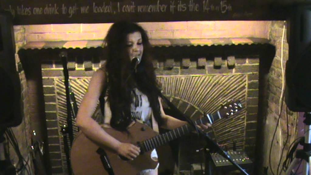 Lydia Jones at The Wheatsheaf Shifnal - YouTube