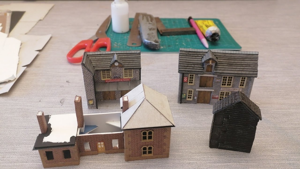 How to make your own custom built model railway/ railroad buildings ...
