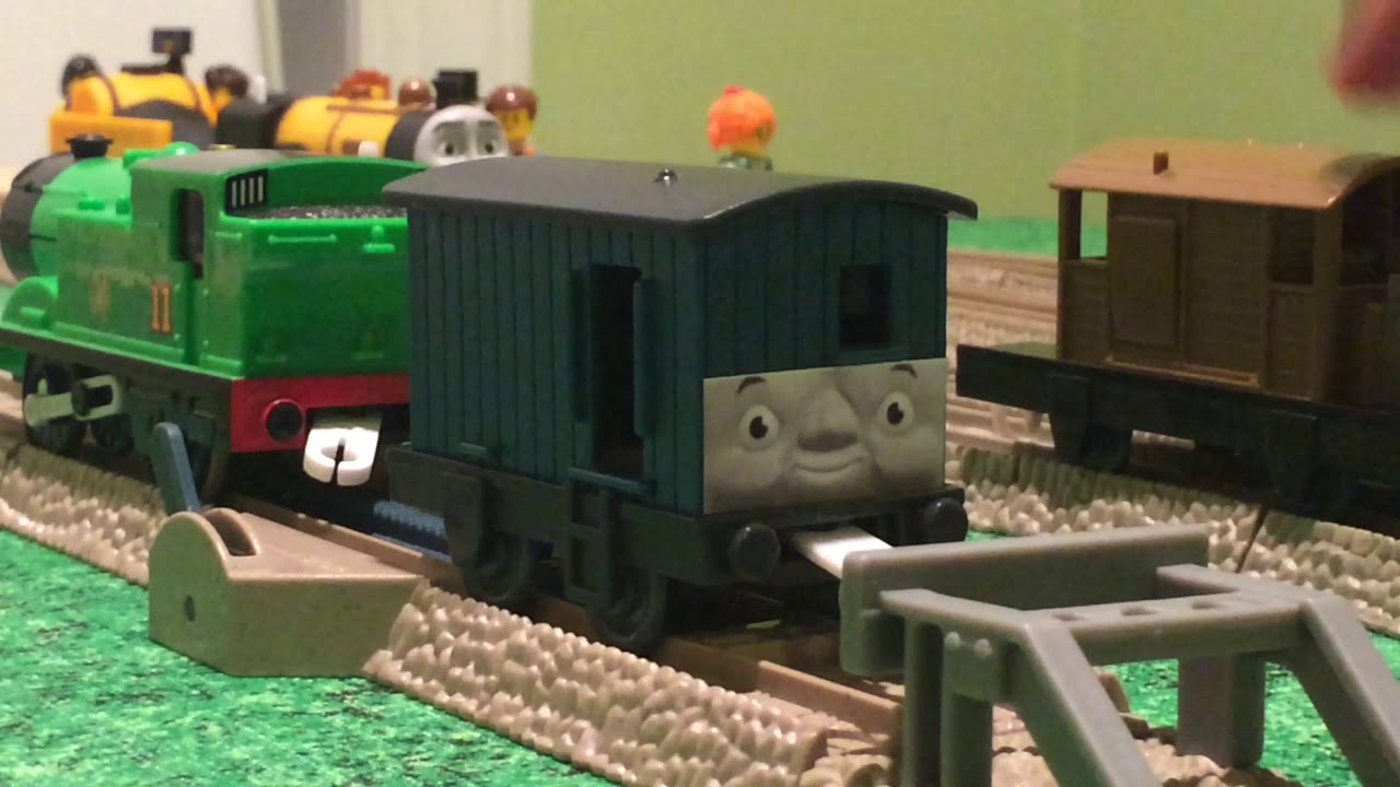 Behind the Scenes of Trackmaster #2 - YouTube