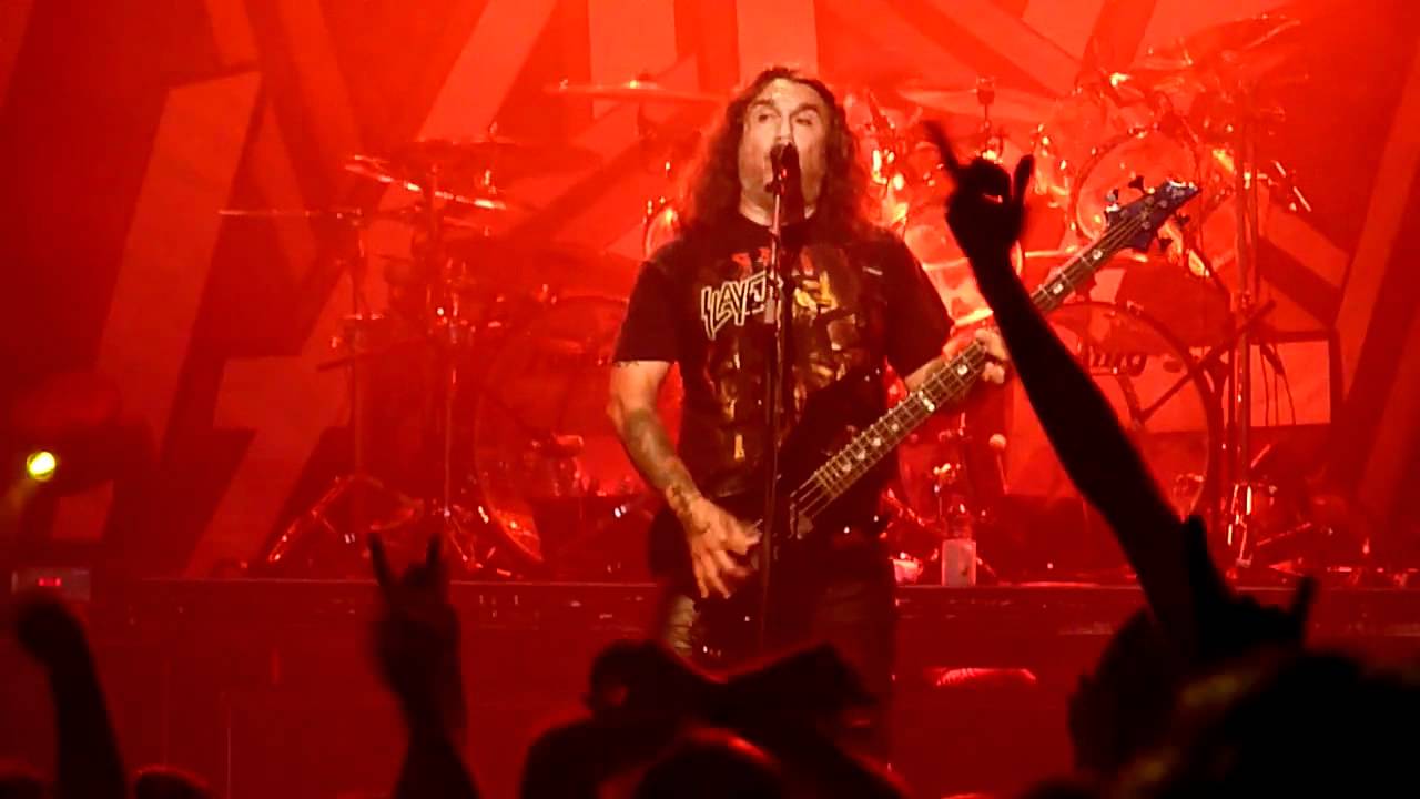 Slayer - Altar Of Sacrifice (live at Le Phare) - 05/27/2012 - YouTube