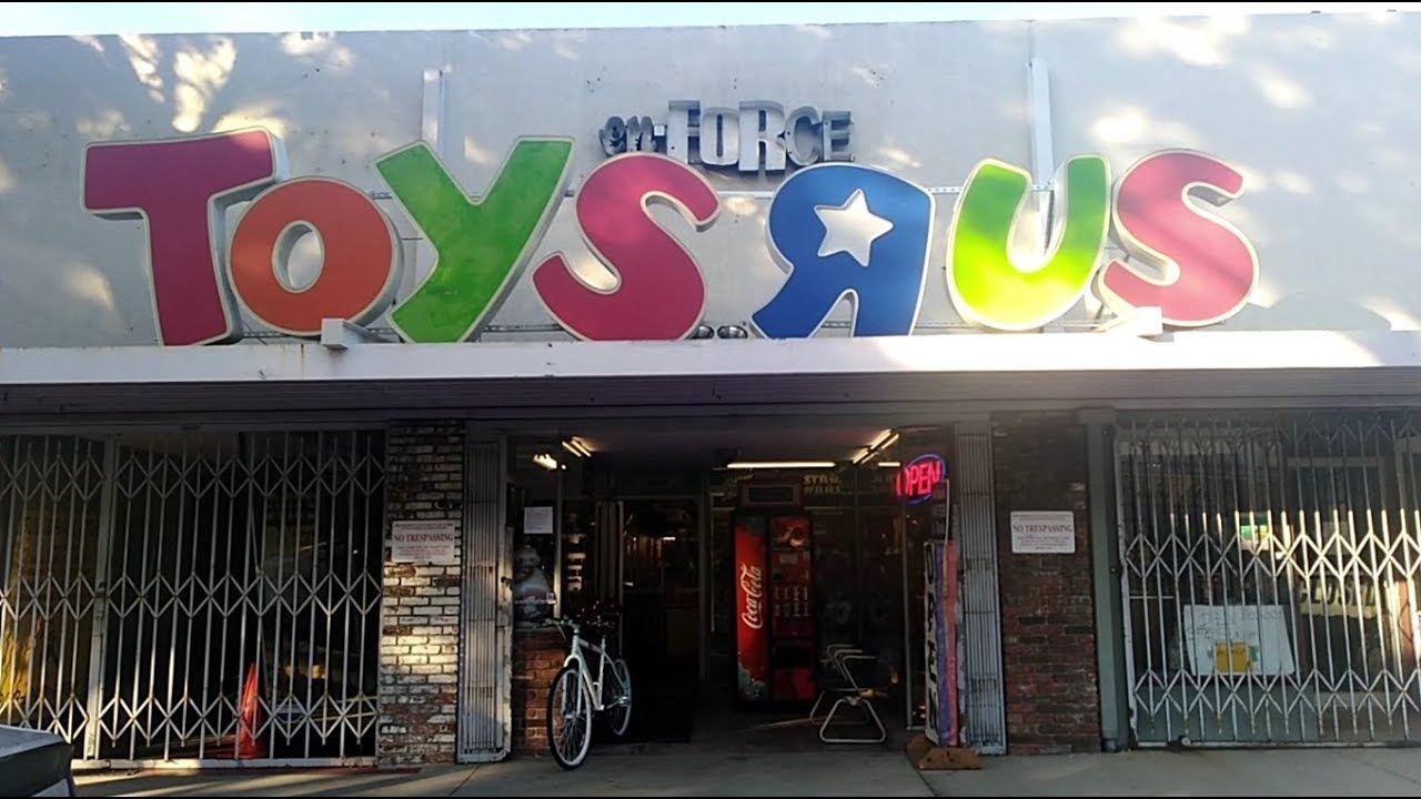 Pomona California - Toys R Us Tribute store in Pomona!! - YouTube