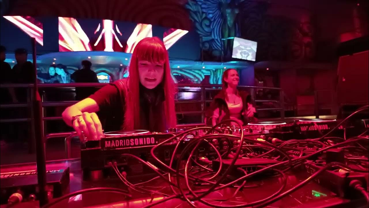 Andrea Gore Masters of Hardcore World Club Tour Fabrik Humanes de Madrid 21/12/2024 - YouTube