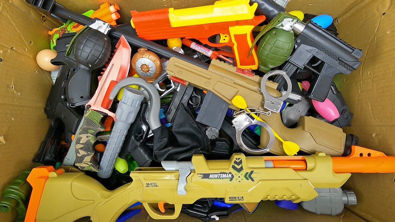 Realistic Fire Toy Guns Box - Sniper Fire Shooting/Karambit Knife ...