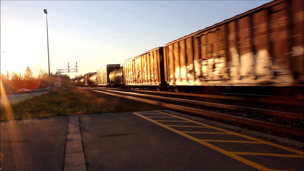 Railfanning the CN Halton sub at Georgetown 2 - YouTube
