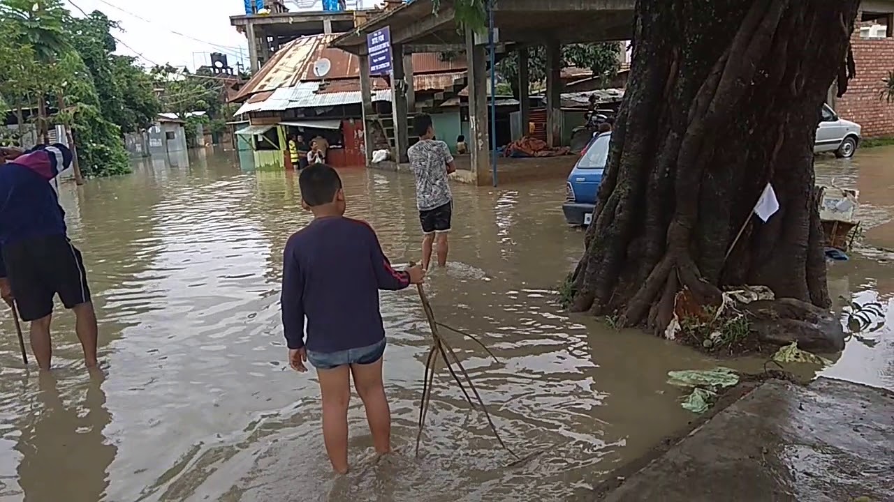 Flood uripok huidrom leikai - YouTube Flood uripok huidrom leikai - YouTube