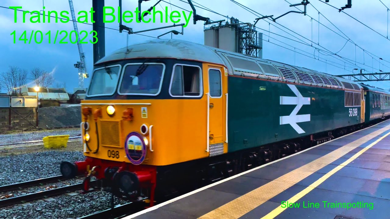Trains at Bletchley | 14/01/2023 - YouTube