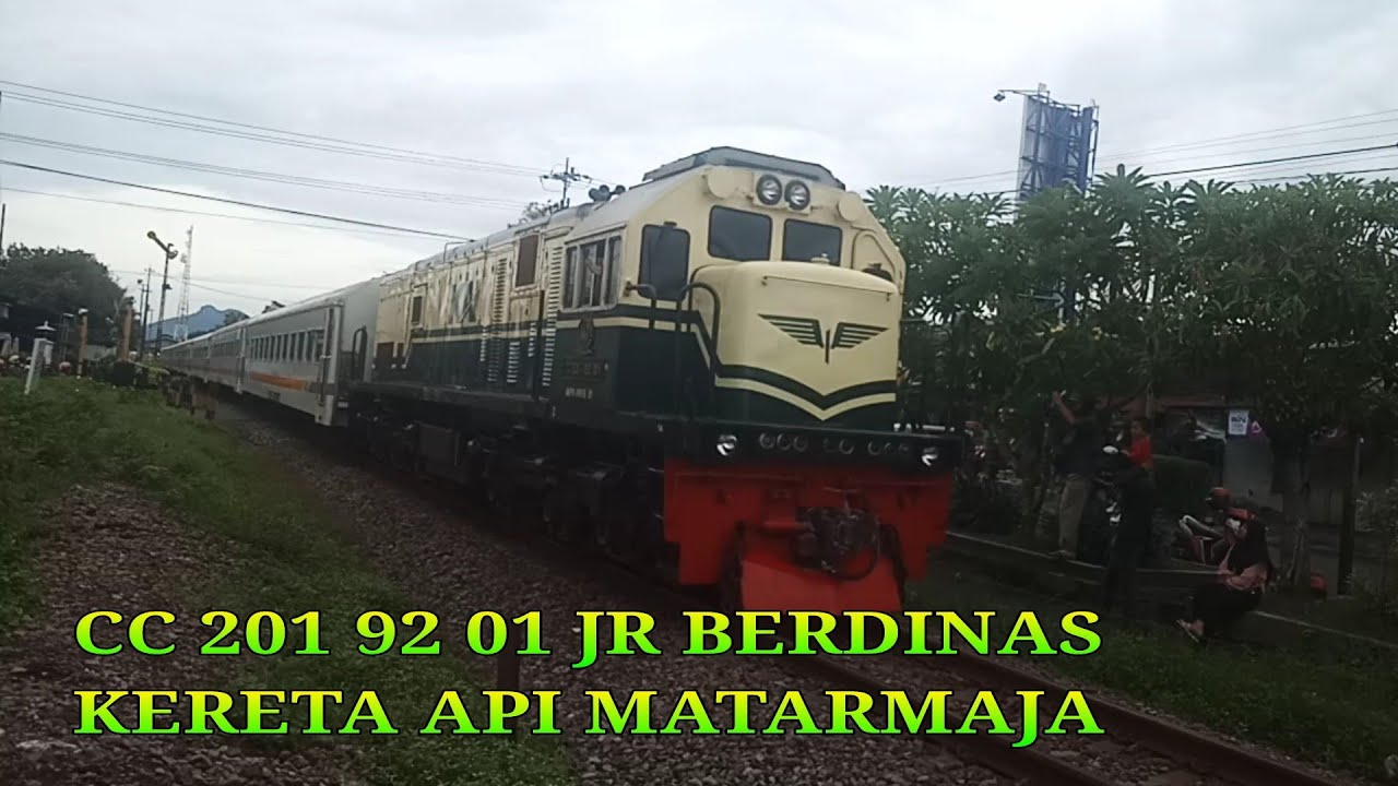 CC 201 92 01 JR Kereta Api Matarmaja - YouTube