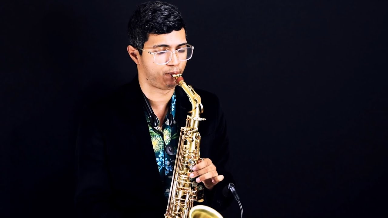 MIND TRICK - Jamie Cullum | @teodoro.sax - YouTube