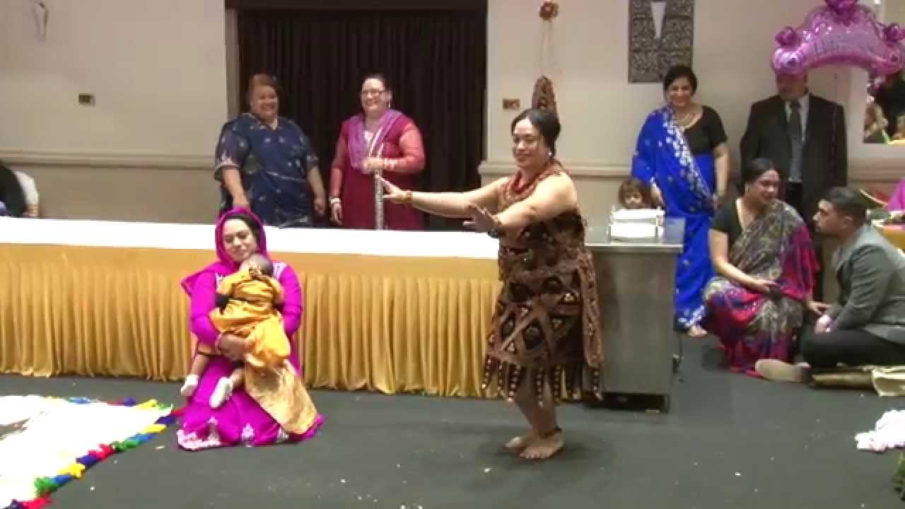 Sinakilea Lavetani Mautofu's 1st Birthday Tau'olunga 5 - YouTube