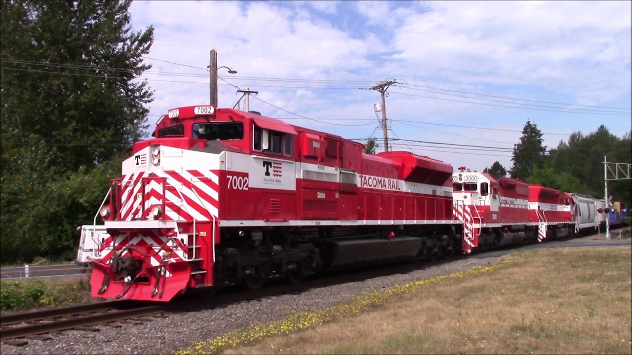 2nd & 3rd Generation EMD Trios on the TR Hill Job - YouTube