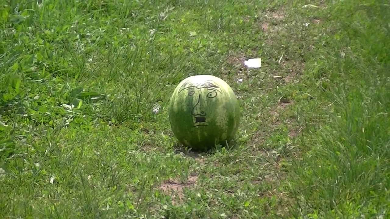 Mossberg 715T VS Hitler Melon - YouTube