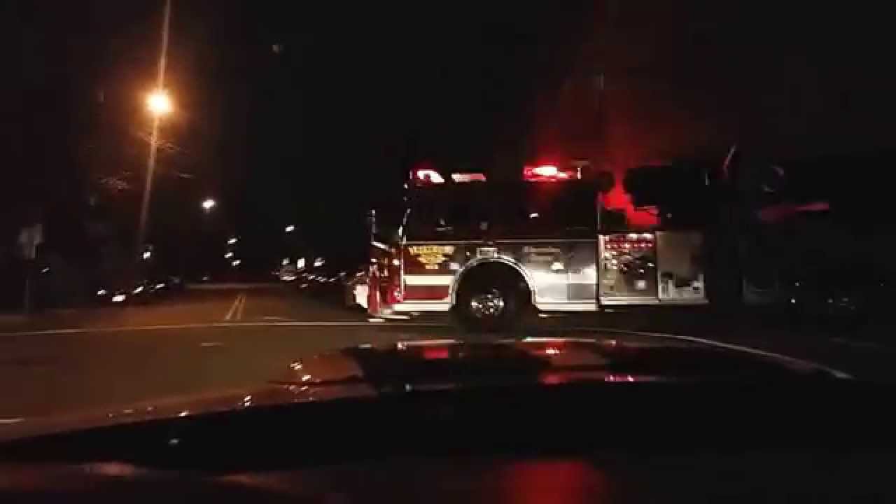 Secaucus, NJ Ladder Tower 2 Responding 8/21/14 - YouTube