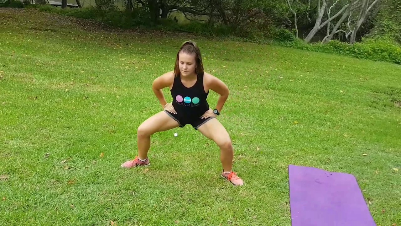 WIDE STANCE TOES OUT SQUAT - YouTube