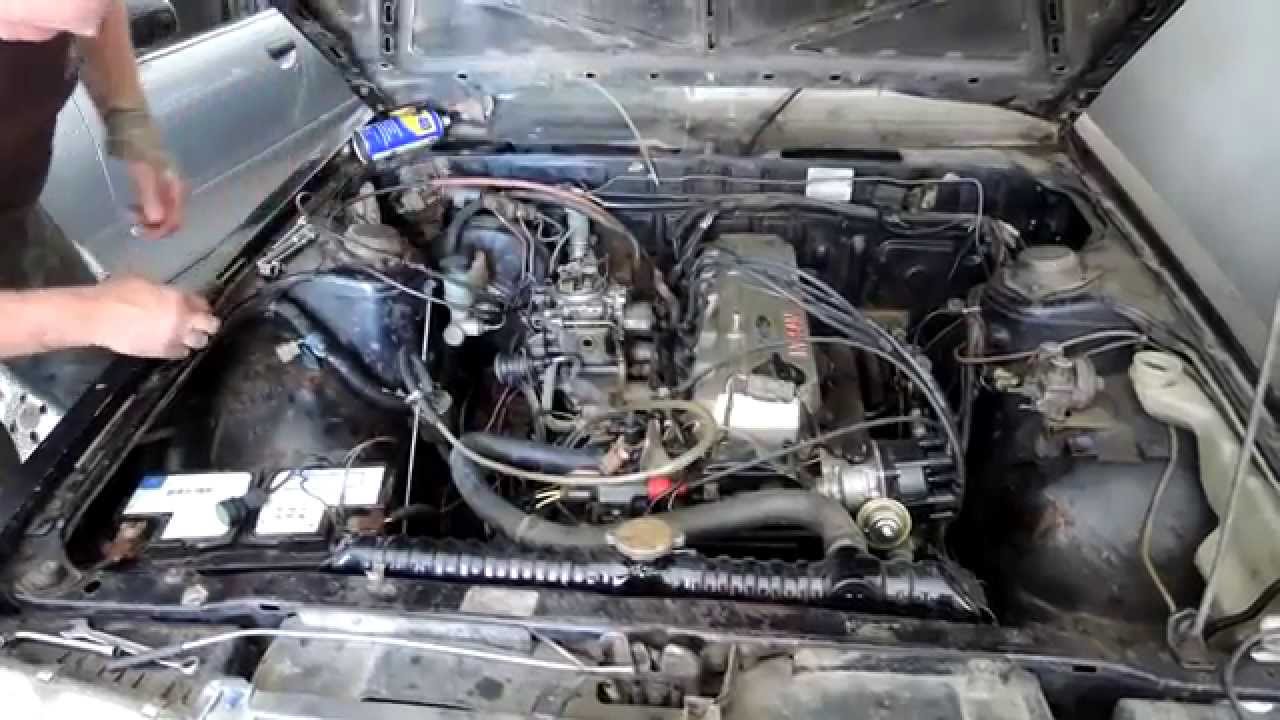 Start Engine NISSAN RB30S - Skyline R30 - YouTube