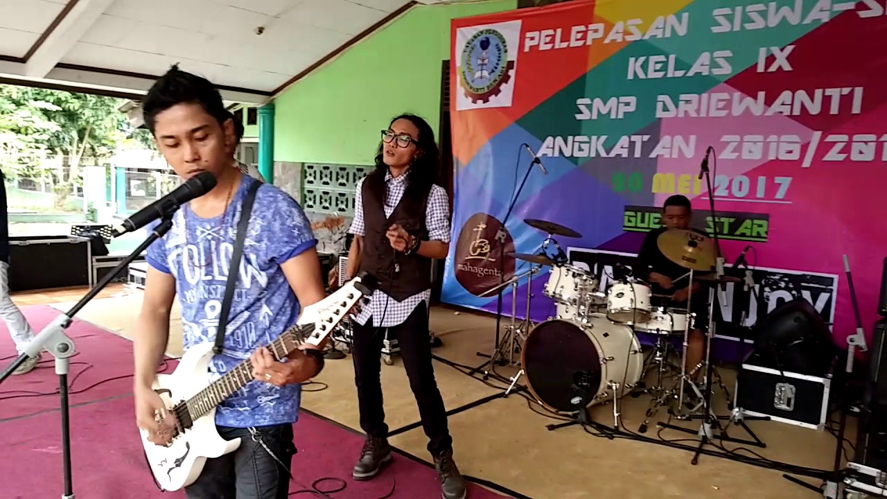 Kinda bunga mimpi at smp deriwanti bekasi - YouTube