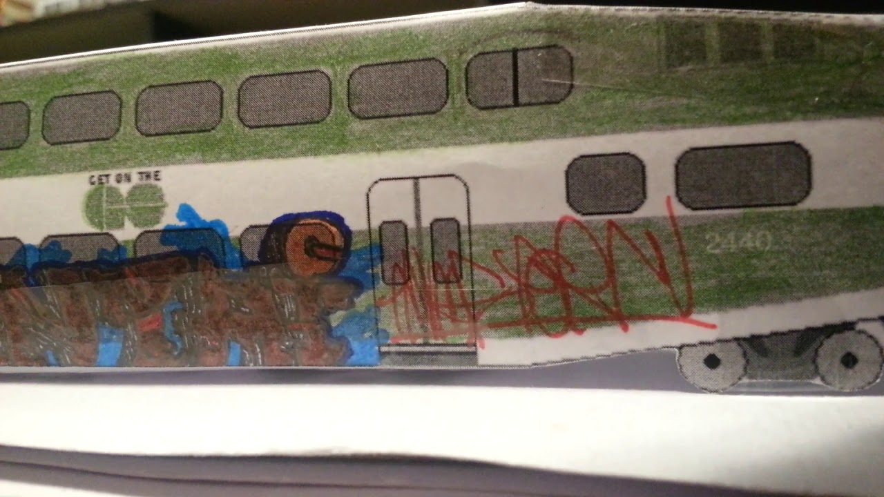 Paper model of GO Transit coach car 2440 w/ graffiti - YouTube