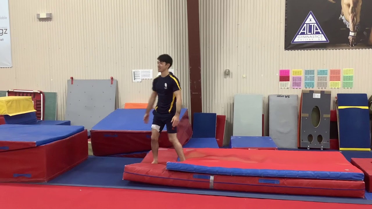 P1 Vault Routine Canada Gymnastics - YouTube