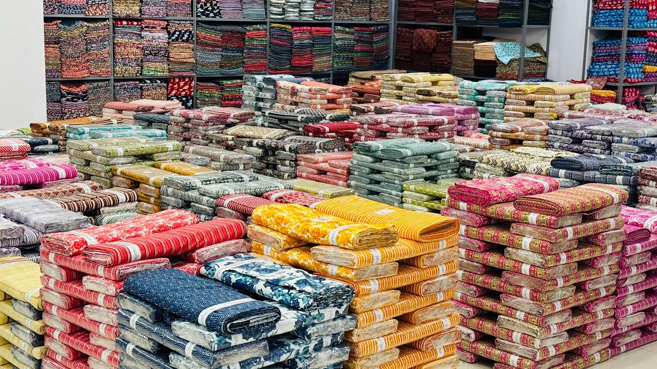 सबसे अच्छा ख़रीदो | Cotton Fabric Wholesale Market in Surat | Cloth ...