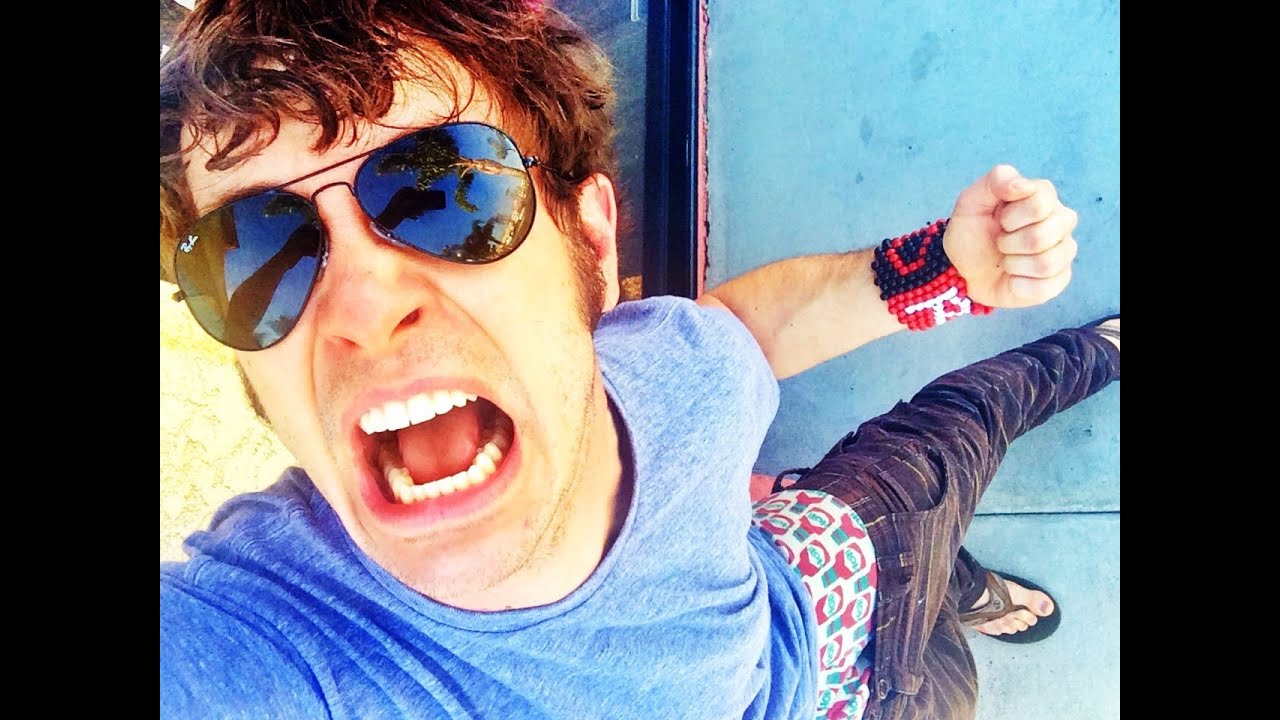 PANTS FALLING DOWN - YouTube