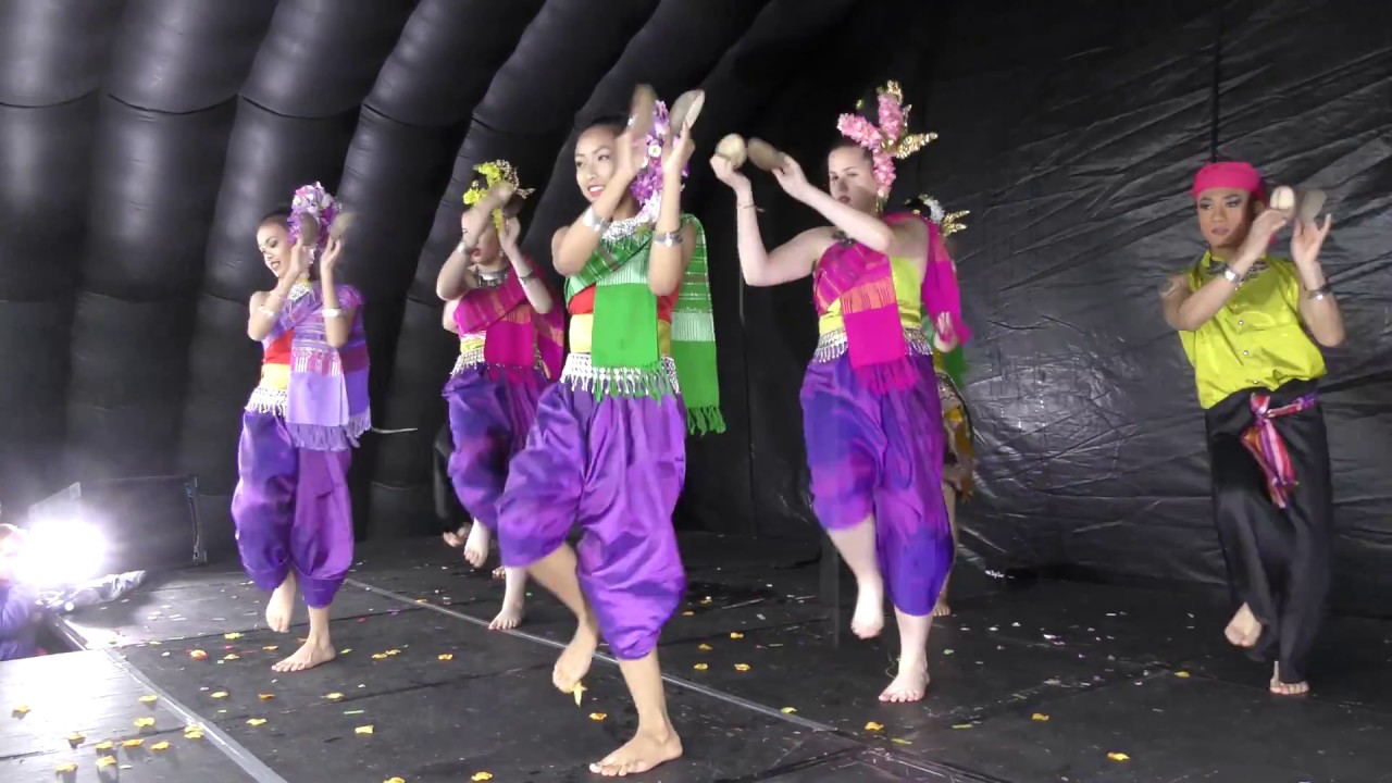 Coconut Shell Dance (Serng Kala เซิ้งกะลา) at the Southsea Thai Festival, UK, 23rd July 2017 ...