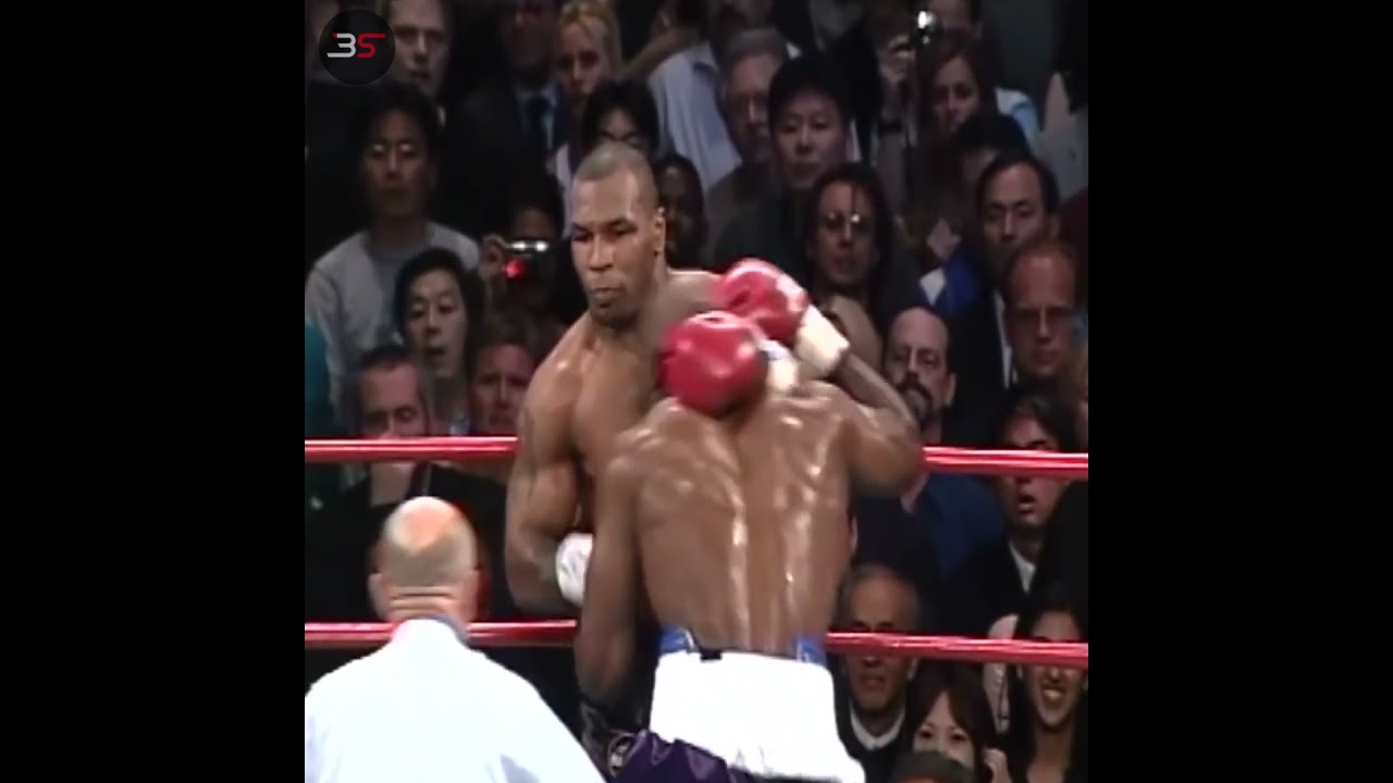 Evander Holyfield SLAMS His Head Into Mike Tyson`s Eye #shorts #boxing ...