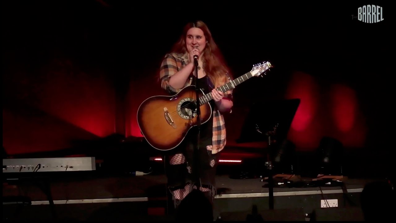 Amy Reeve live from The Banham Barrel - YouTube