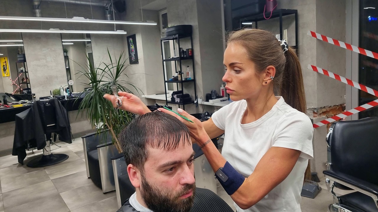 💈Does THIS Bearded Stranger Deserve a FREE Haircut?! (Spoiler: he ...