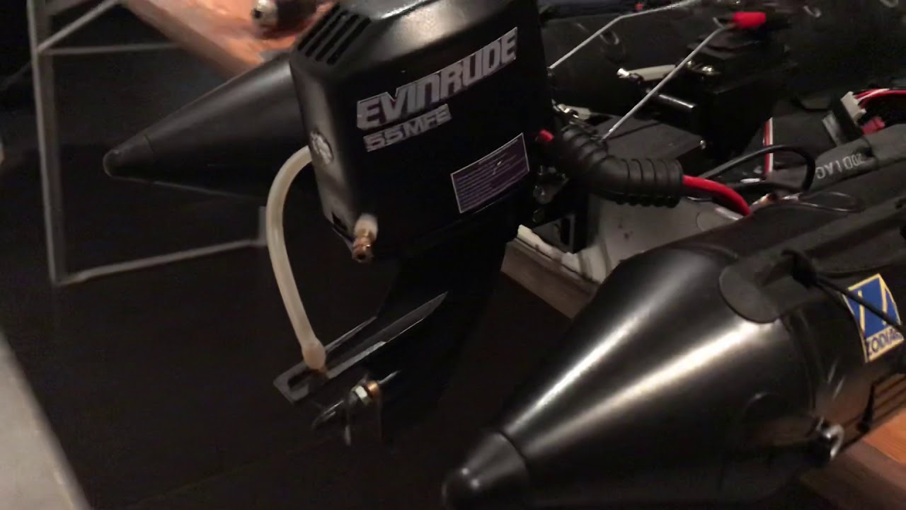 RC ZODIAC SCALE 1/6 ème - YouTube
