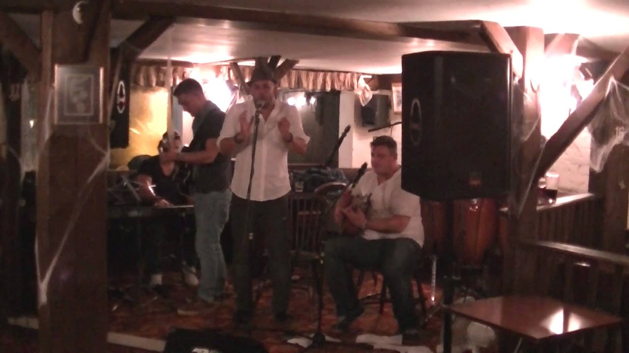 The Old Boot Inn, Seaford, East Sussex Open Mic 31 10 13 - YouTube