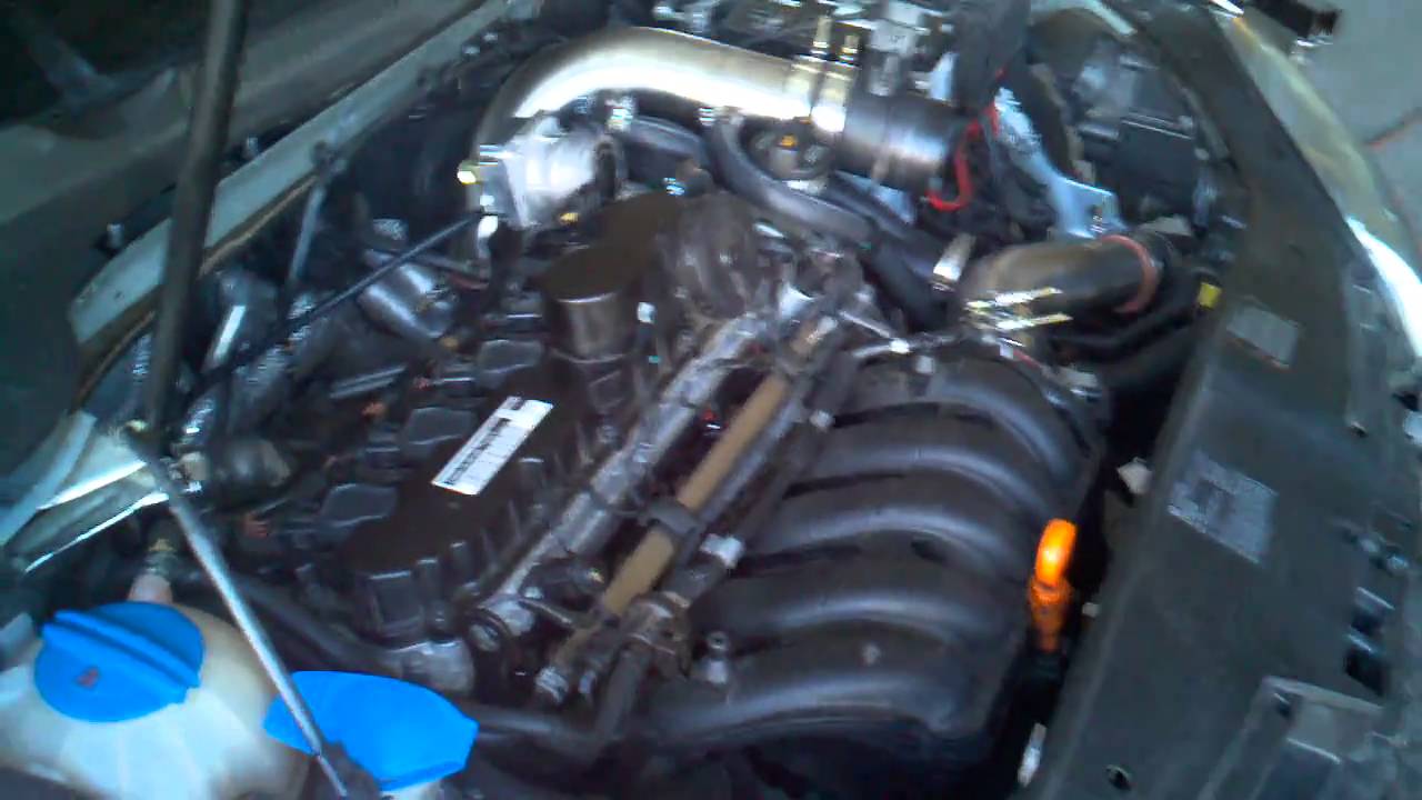 2008 VW Rabbit Turbo startup - YouTube