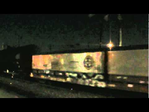 BNSF 7750 West - YouTube
