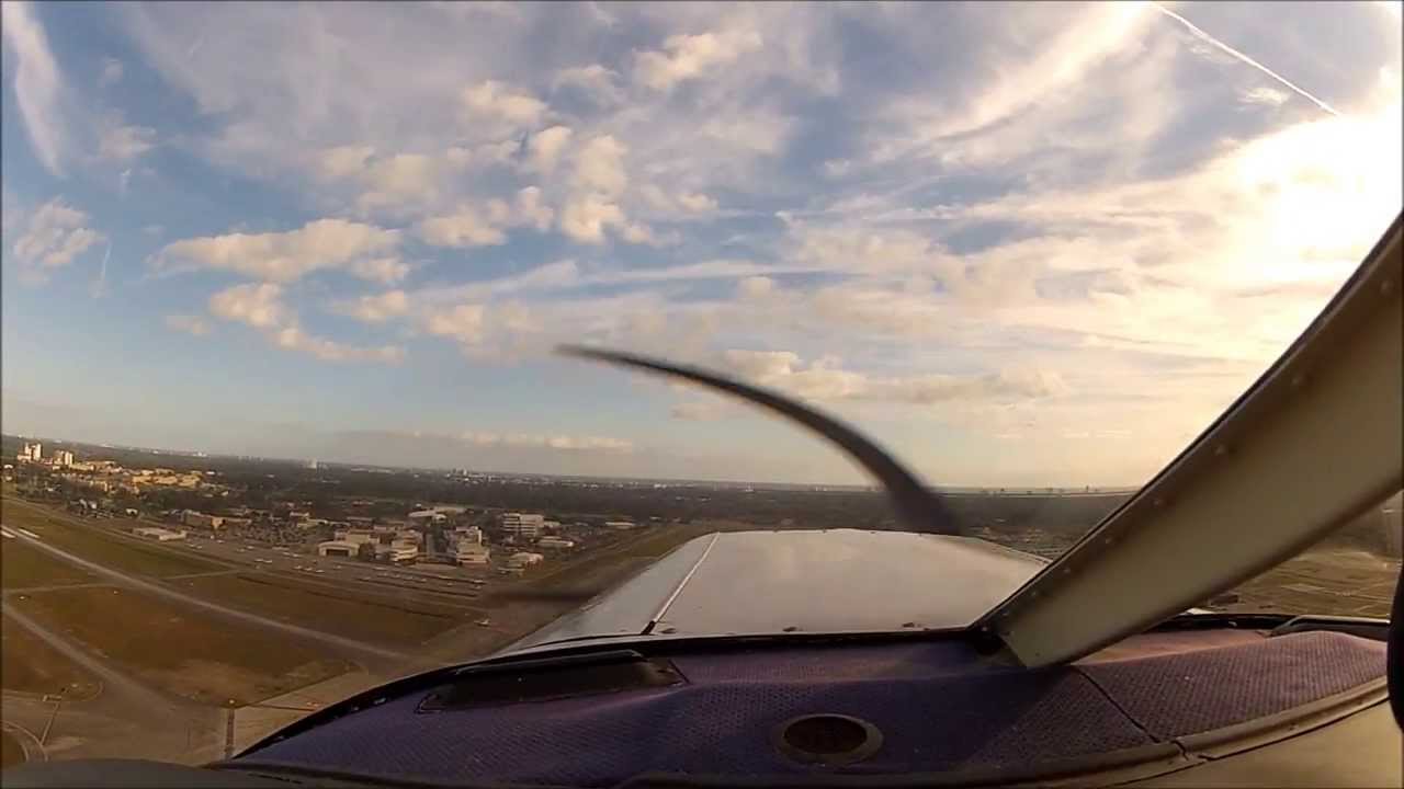 Flight Vlog - GoPro Flying a Piper - Morning Takeoff - YouTube