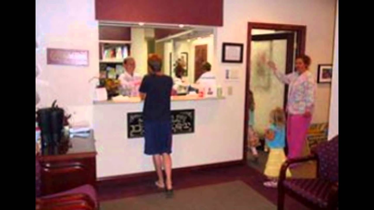 Meet the Office Staff of Michelle Lamers, DDS! - YouTube