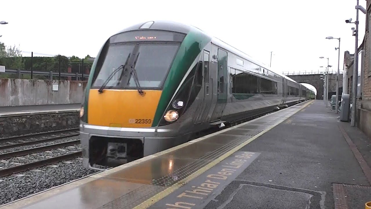 Irish Rail 22000 Class Intercity Train number 22359 - Kildare Station ...