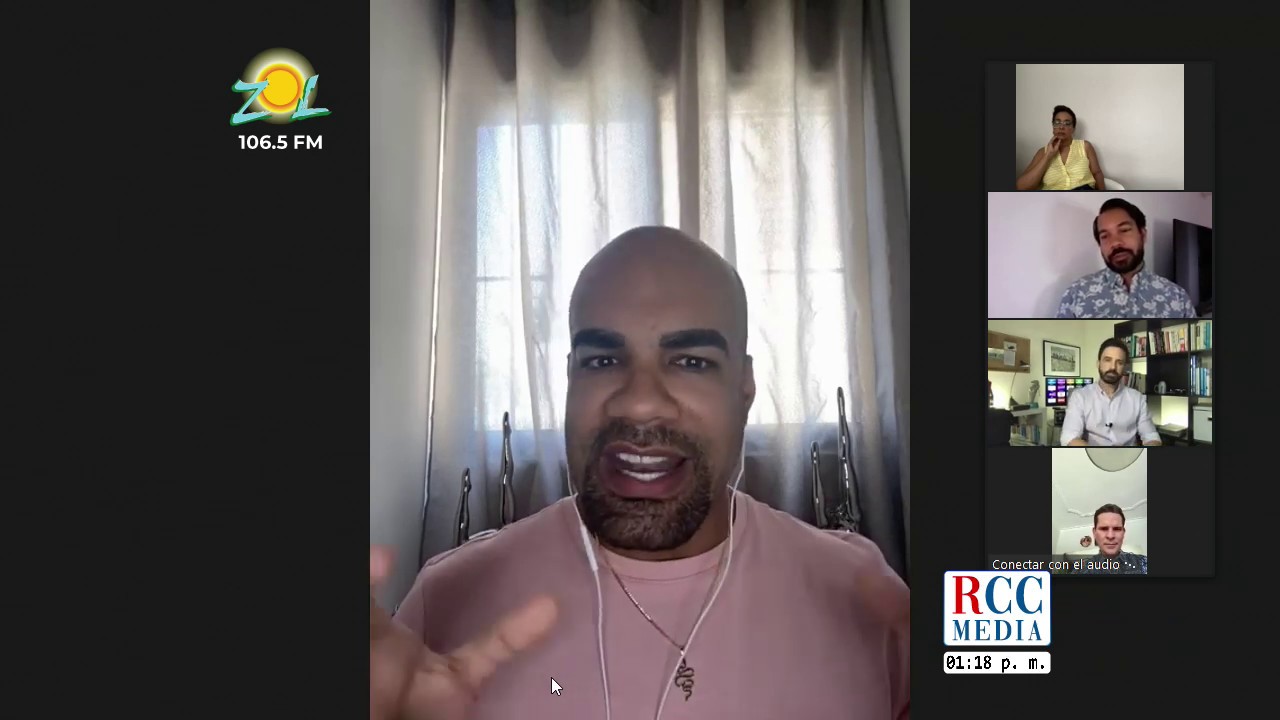 Zoila con Radhamés Espíritu, luis Minier, Sanchis, Tommy Terrero ...