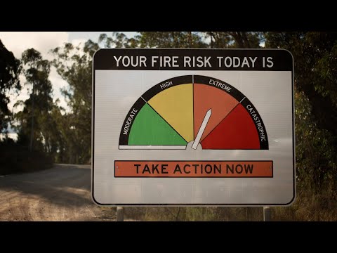 Australian Fire Danger Rating System Explainer - YouTube