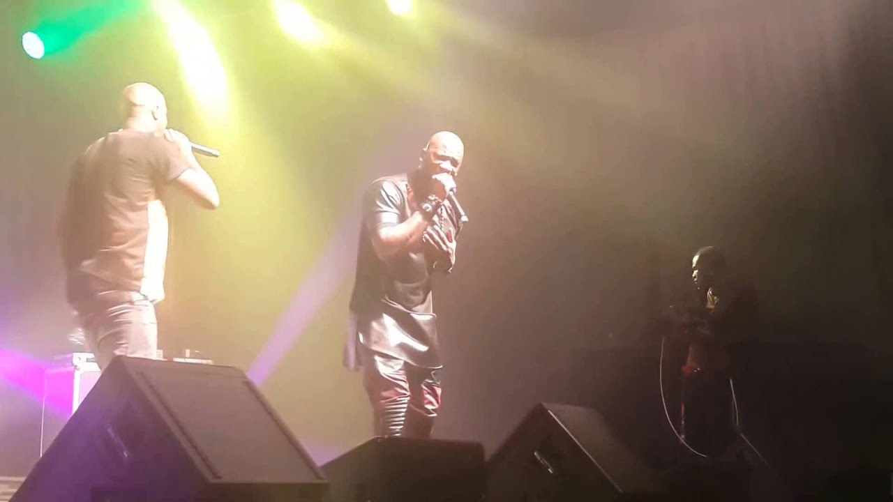 BOSS PLAYA Events: SINGUILA Live in Gabon - YouTube