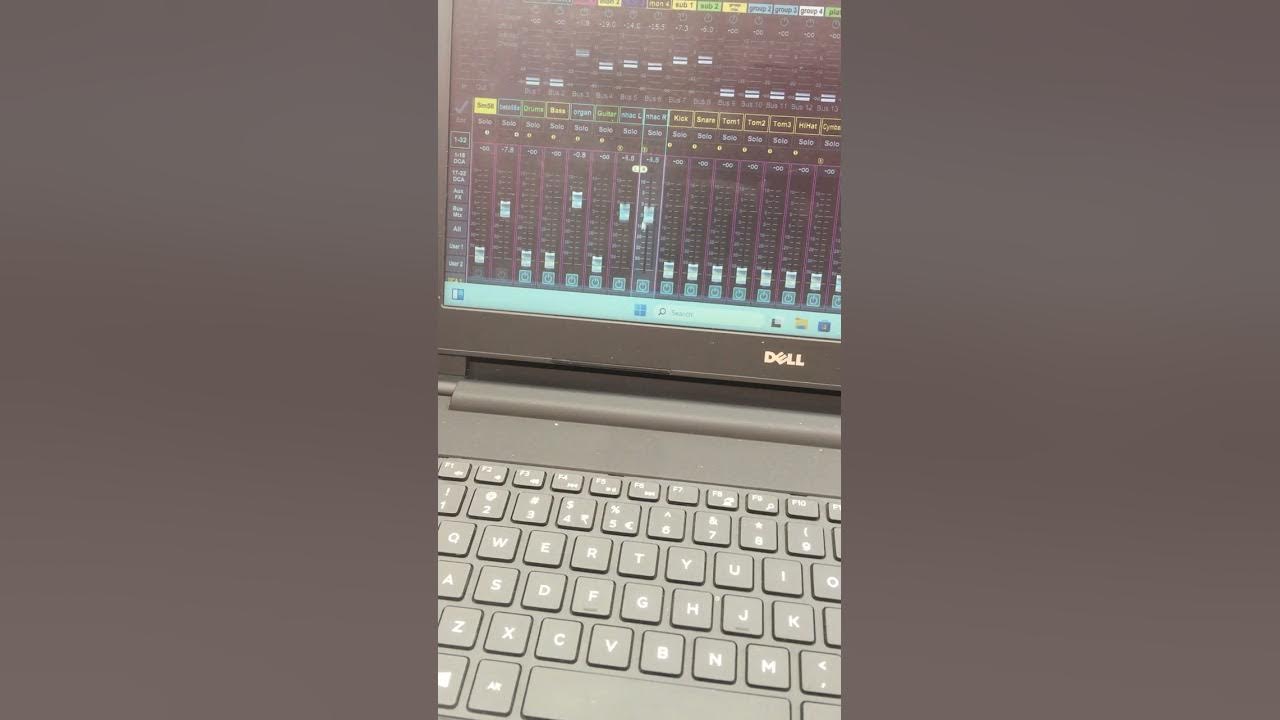 Pre post fader midas m32 - YouTube