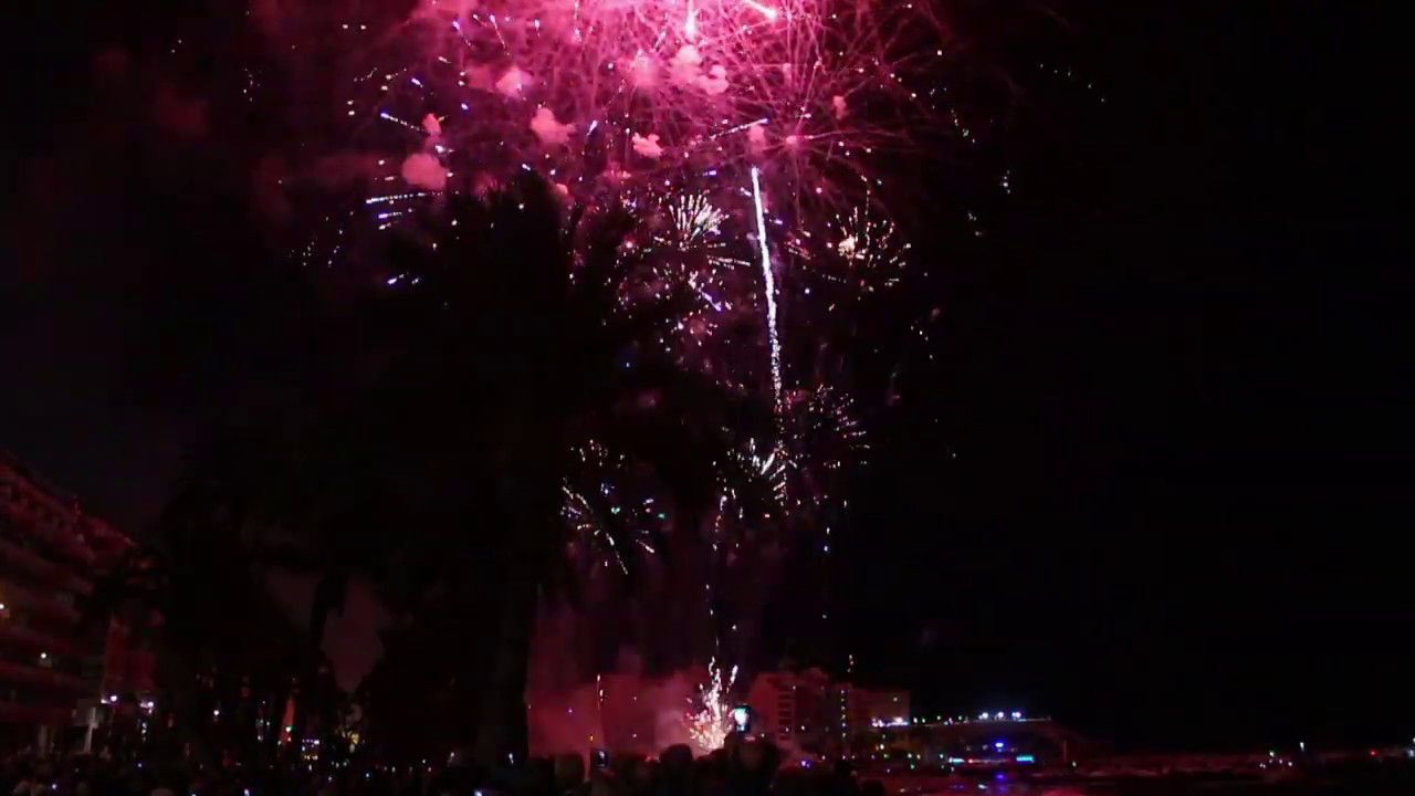 Benidorm - November fiestas - FIREWORKS - old town 2019 - YouTube