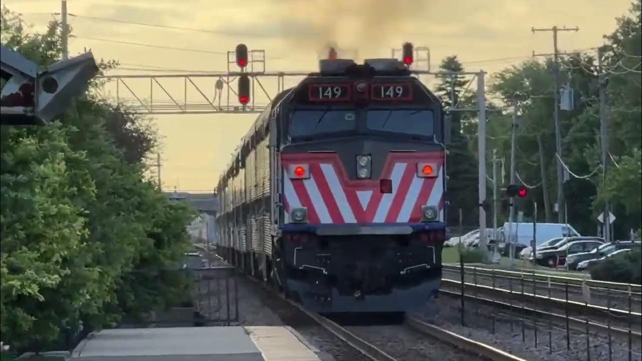 The Complete Metra Morning Rush Hour At Elmhurst On May 22, 2024 - YouTube
