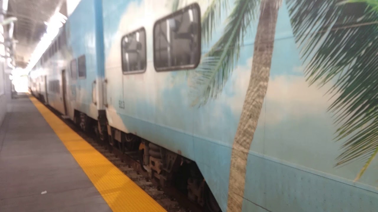 Tri-Rail BL36PH 818, Hyundai Rotem Cab Car 513, and Bombardier Cab Car ...